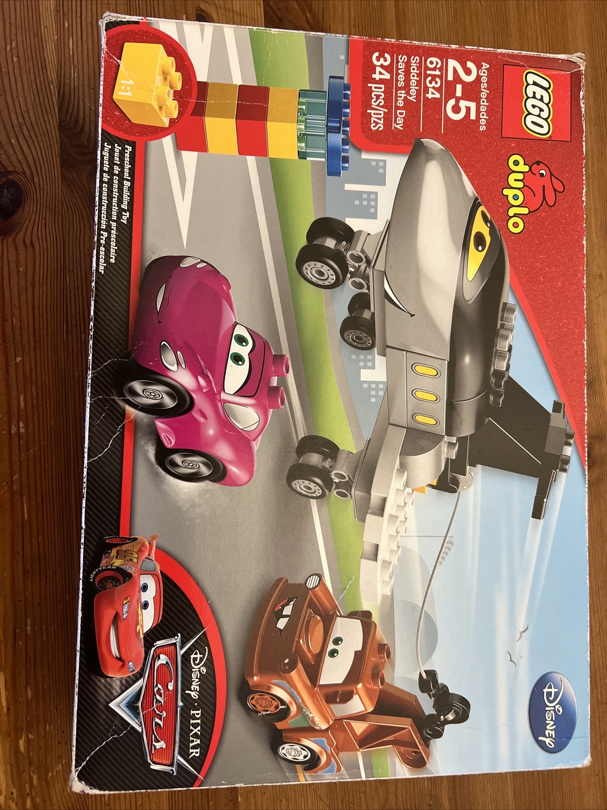 Lego 6134 Disney Pixar Cars - Mater & Holley Shiftwell - Lighting ...