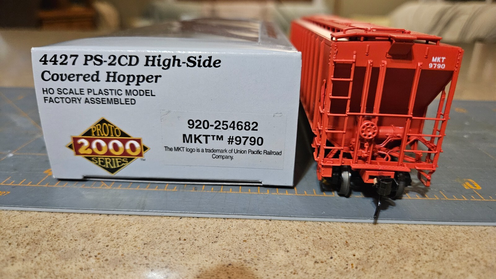 Proto 2000 HO MKT Katy 4427 PS-2CD Covered Hopper #9790 Missouri Kansas ...
