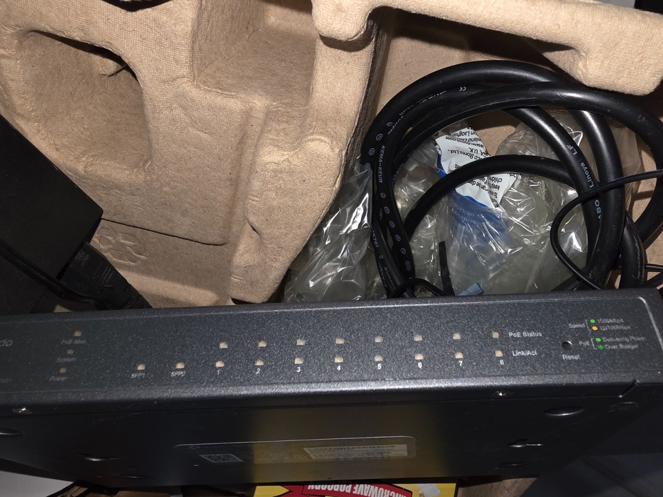 TP-Link TL-SG2210P V1.0 8-Port Gigabit Poe Switch With 2 SFP Slots ...