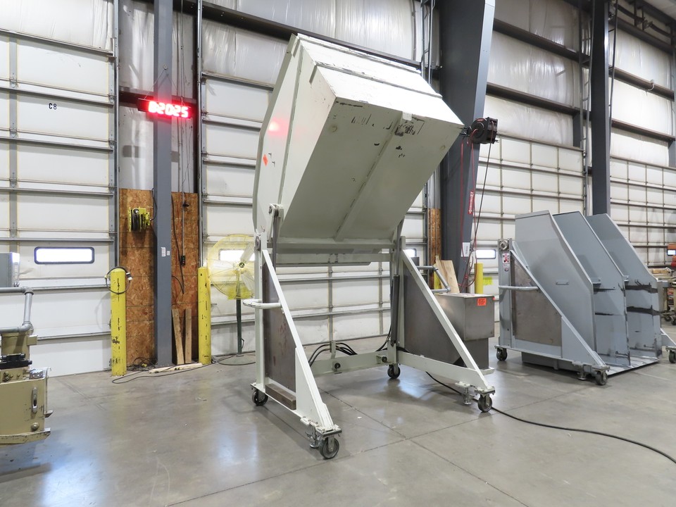 MTC Hydraulic Tote Dumper 2-Bin 1/2 Yd Hopper Tipper 2000Lb 5Hp 460V | eBay