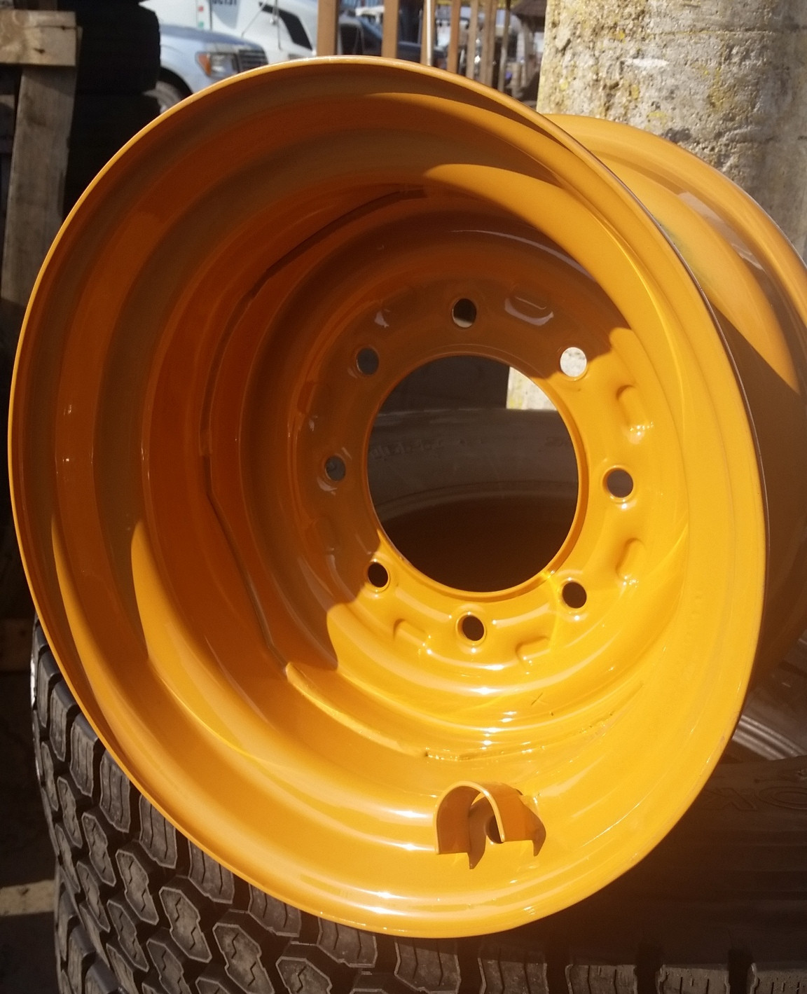 Case 1845 1845B 1845C skid-steer wheel / rim for tire size 12-16.5 12/ ...