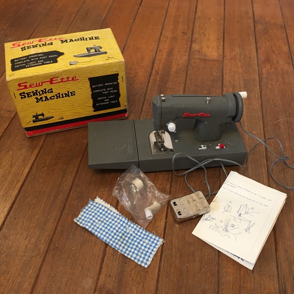 Vintage Toy Sew-Ette Child's Battery Operated Sewing Machine Toy 1940's ...