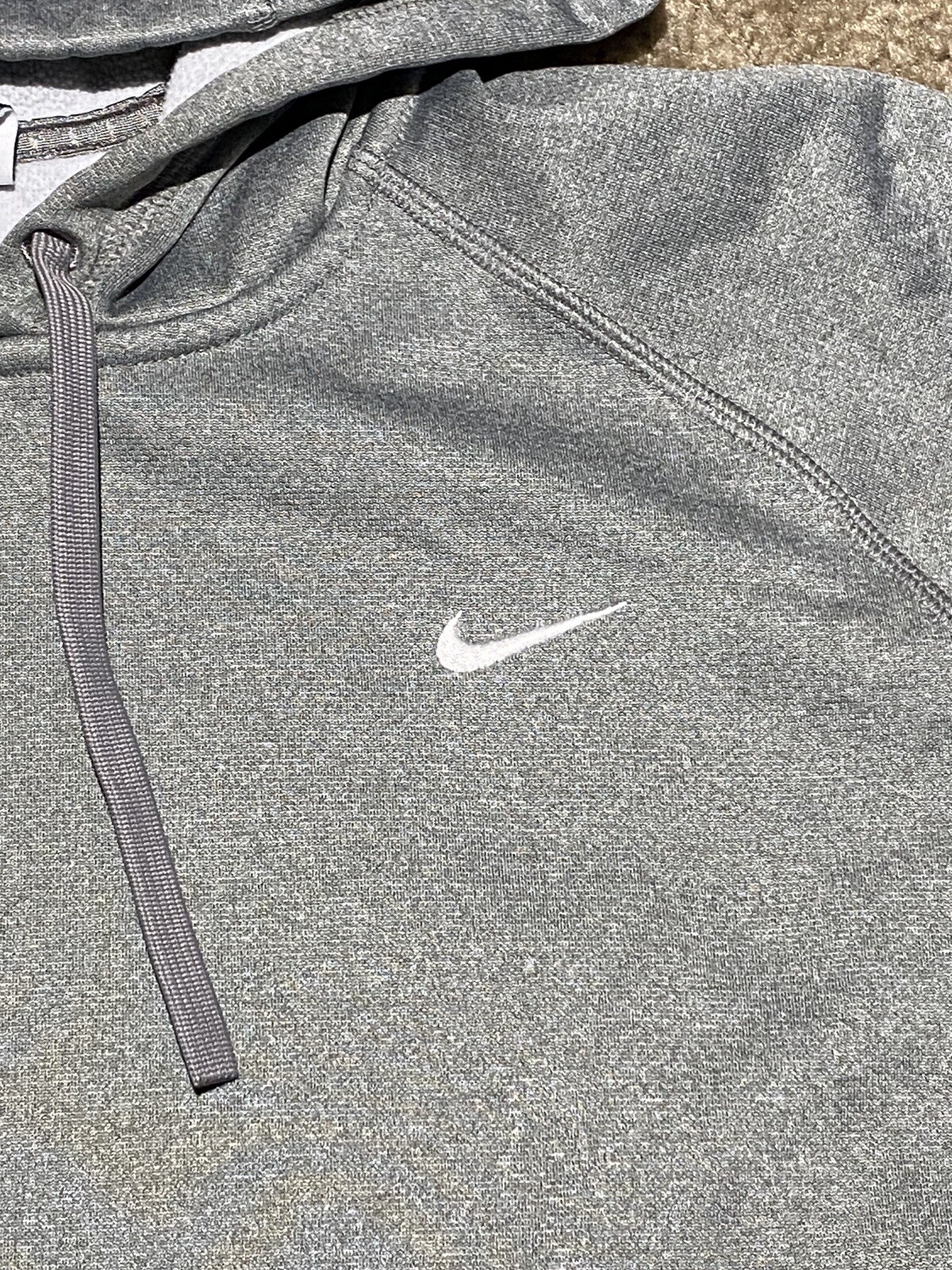 2000s Nike Tech Therma Fit Small Embroidered Logo Gra… - Gem