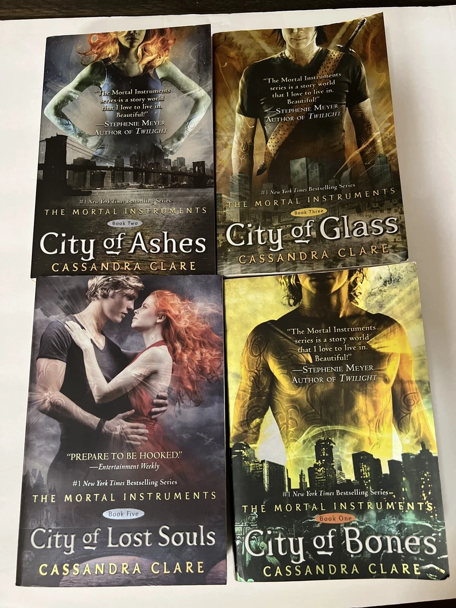 Cassandra Clare Mortal Instruments