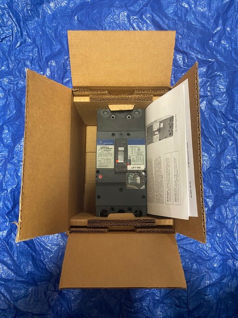 GE SFHA SFHA24AT0250 2 Pole 250 Amp Circuit Breaker for sale online | eBay