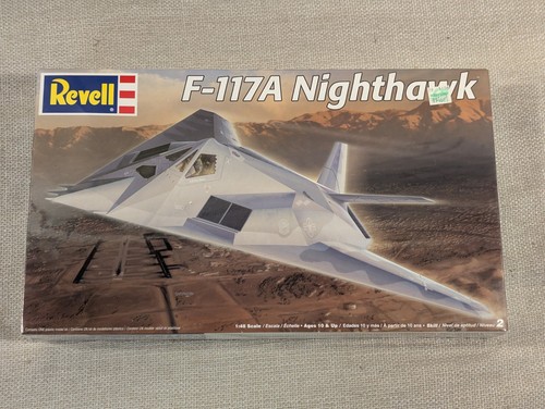 Revell F-117A Nighthawk Stealth Fighter Model Kit 1:48 85-5848 Opened ...