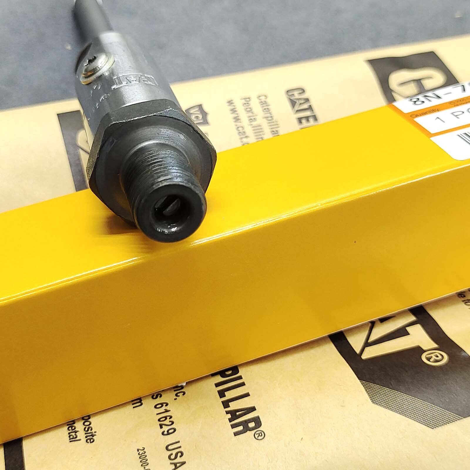 New Fuel Injector fit CAT Caterpillar Engine 3304 3306 3406 3406B 3406C ...