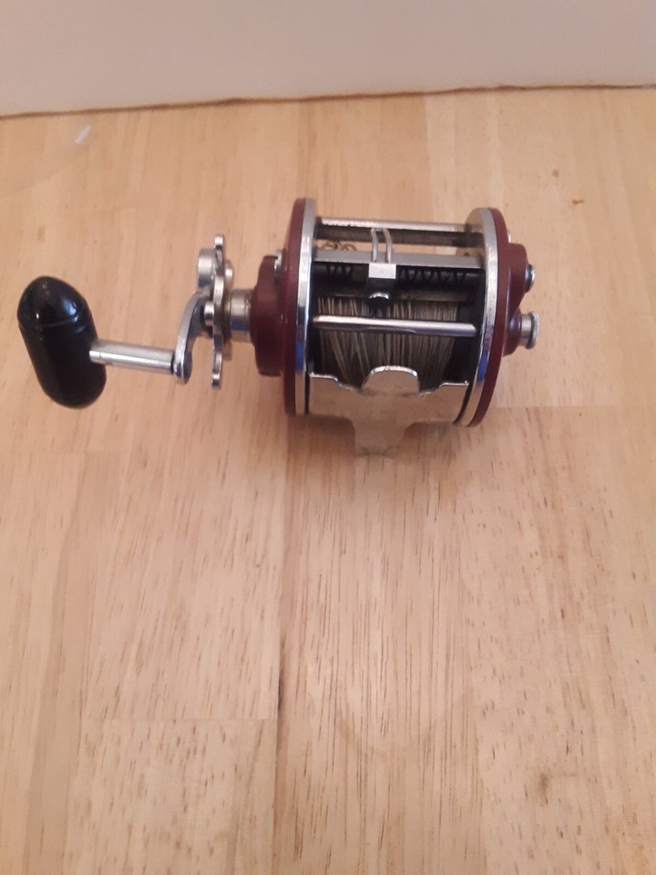 Penn Peerless No 9 Saltwater Bait Casting Reel Red Very Nice Condition ...