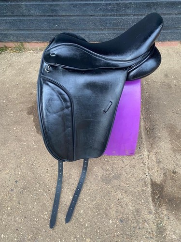 Thorowgood T6 Dressage Saddle. 17.5" Adjustable Gullet. Cob Saddle ...