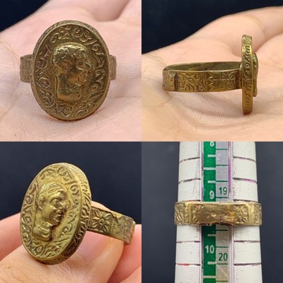 Antiquities - Roman Gold Ring