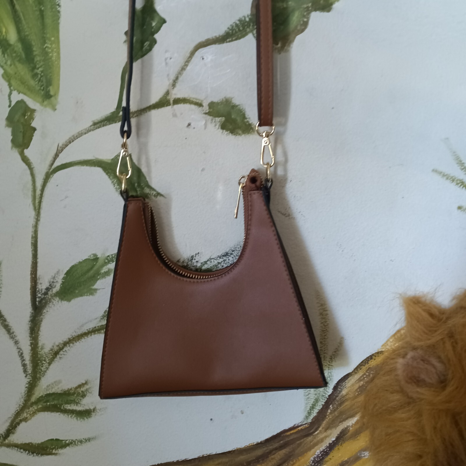 No Boundaries Women's Trapezoid Crossbody Handbag purse Brown Nobo bag ...