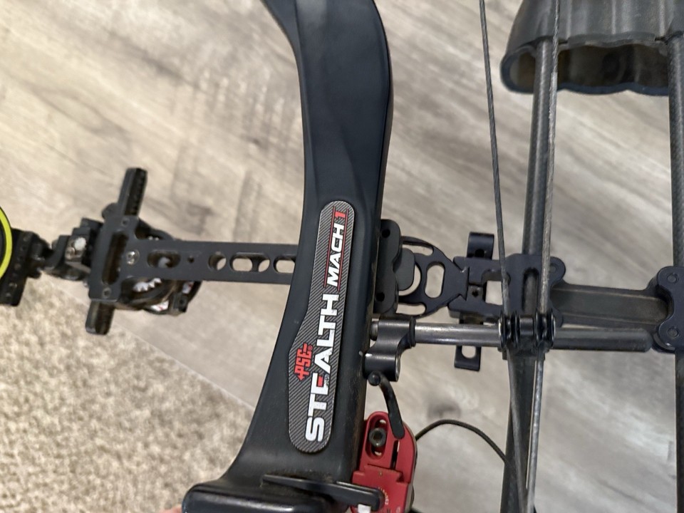 pse carbon air stealth mach 1 70# 29” Draw | eBay