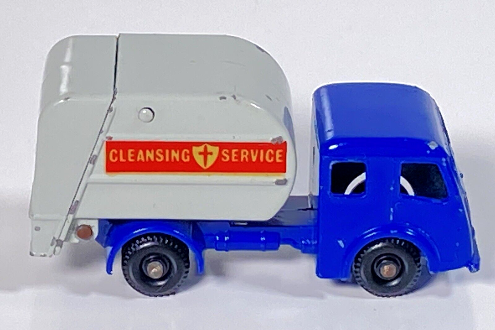 Vintage Lesney Matchbox Series No. 15 Tippax Refuse Collector Truck w ...