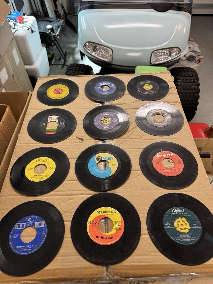 Large Lot Of Vintage Vinyl Records Approximately 143 Items. - WWII VET ...