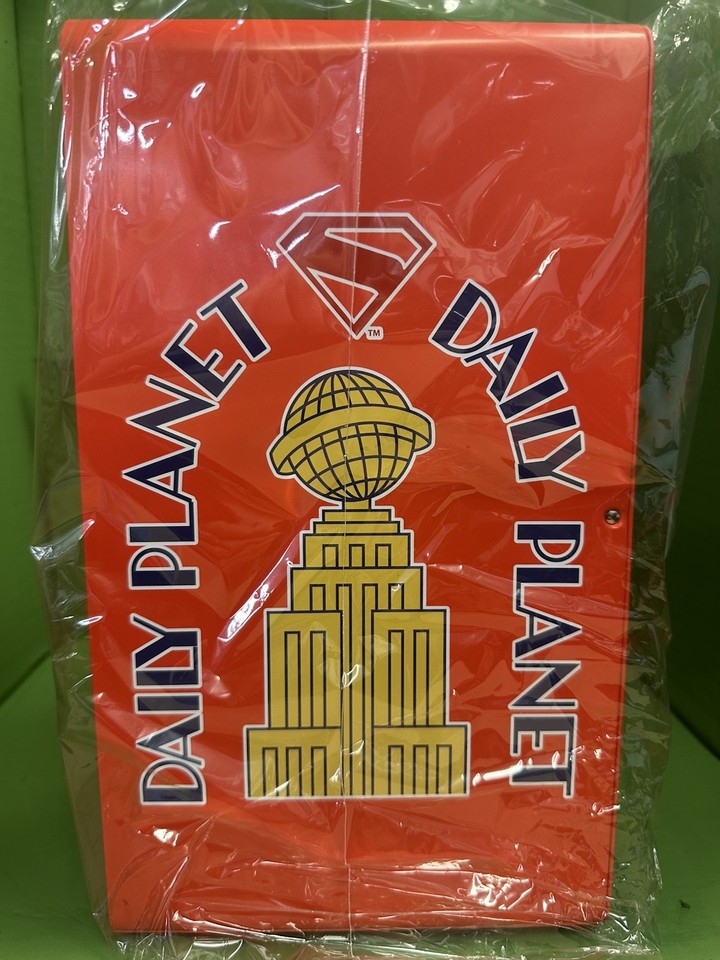AMC Superman 2025 Daily Planet Newspaper Box Popcorn Bucket | eBay