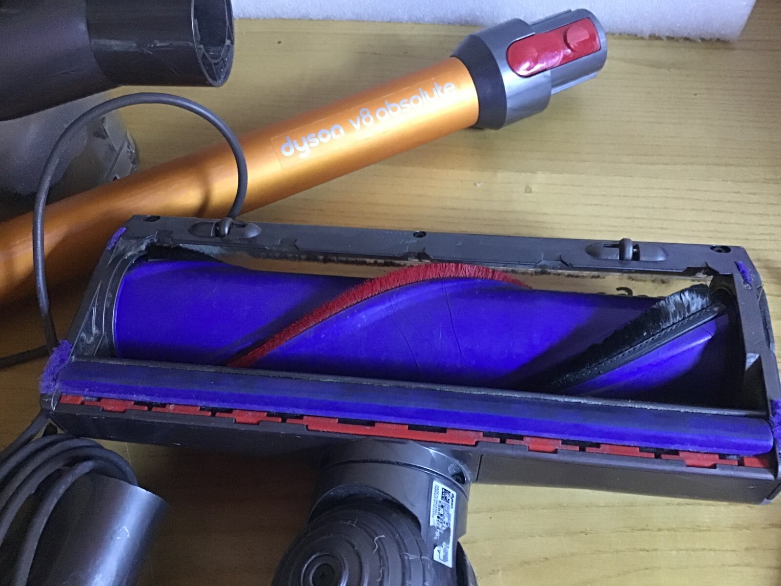 dyson-v8-absolute-preowned-ebay