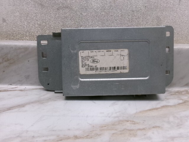 8L3T18C963AC 08-11 Ford Ranger Sirius Satellite Radio Control Module ...