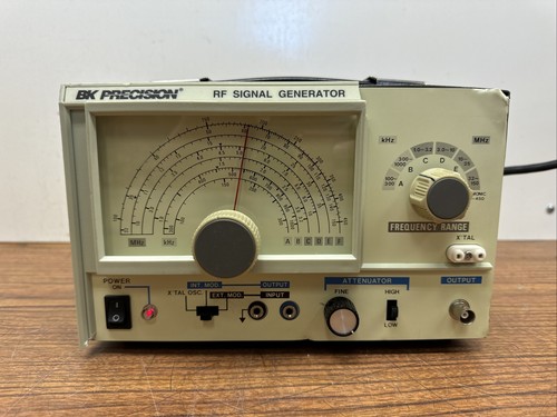 BK Precision 2005B RF Signal Generator 100kHz To 150MHz, Damaged Case ...