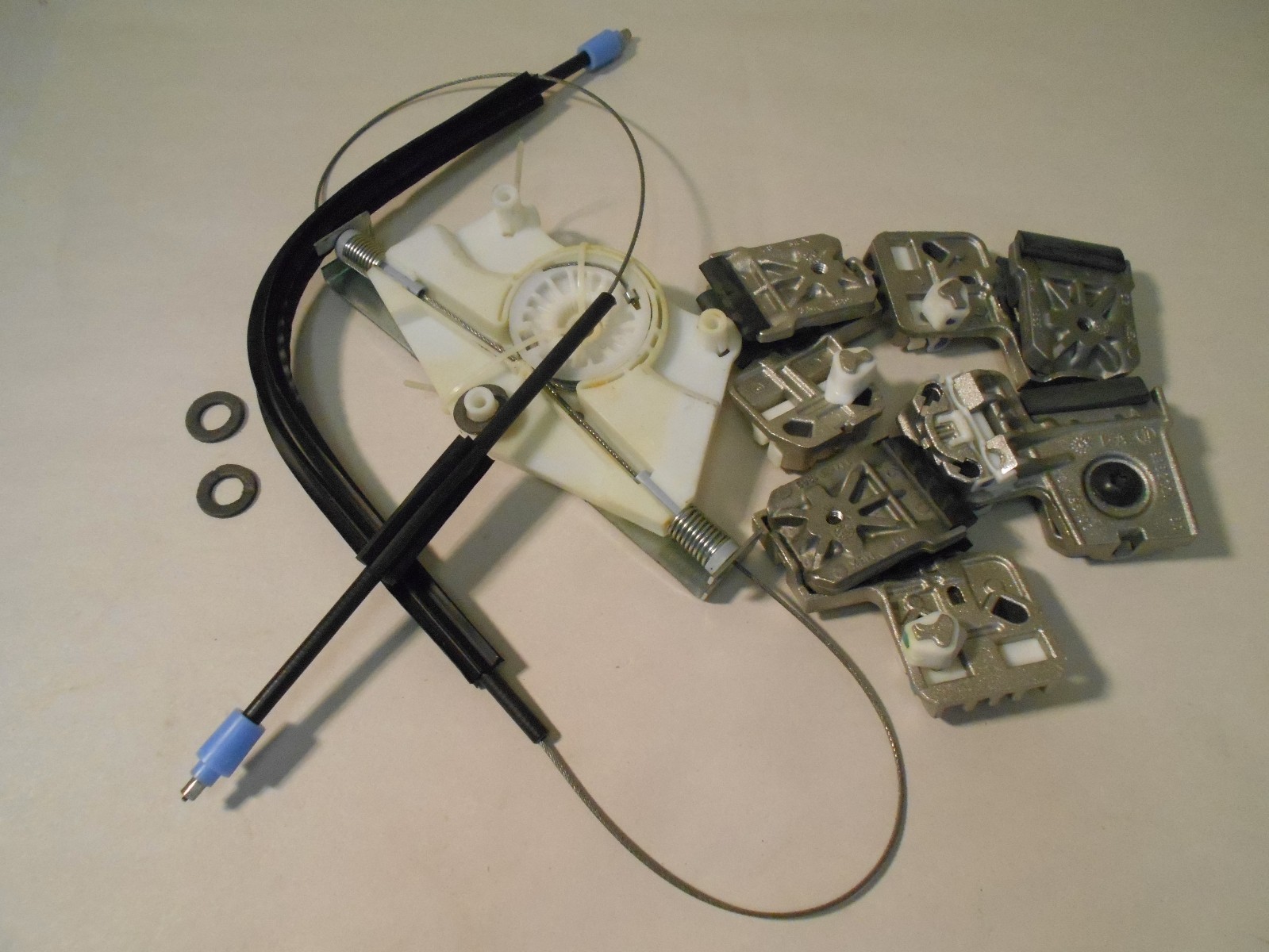 VW Golf or Jetta 4 Door Front Window Regulator Repair Kit 1JM898462A ...