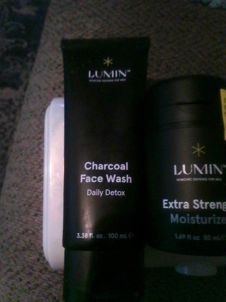 All-in-One Men's Skincare Kit: Charcoal Wash, Moisturizer & Dark Circle ...