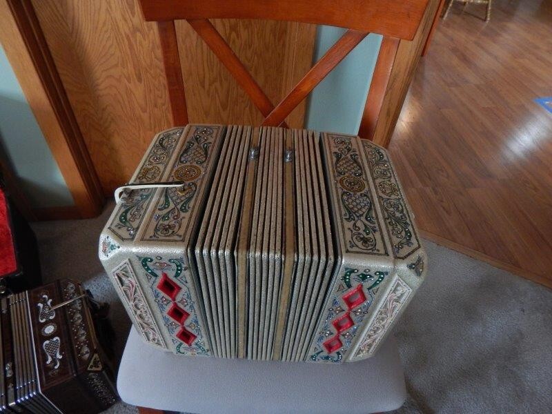 Star Concertina and case 102 Key 5 switch B flat box. | eBay