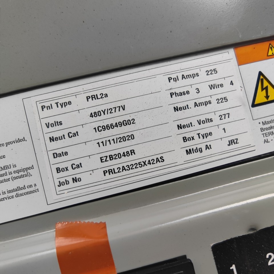 EATON PRL2a 225 AMP PANELBOARD 480 277 V 3PH 4W 42 Cir NEMA 1 Indoor 48 ...