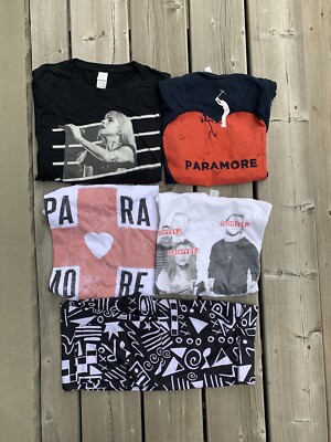 Paramore T-shirts And Leggings Bundle | eBay