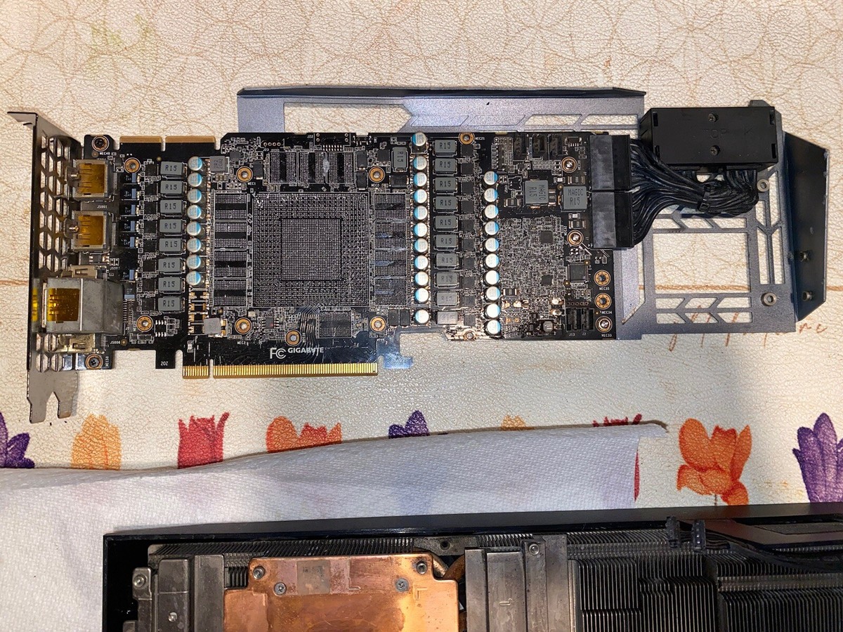 FOR PARTS) Gigabyte GeForce RTX 3090 GAMING OC GPU (No Core FOR PARTS) Gigabyte GeForce RTX 3090 GAMING OC GPU (No Core