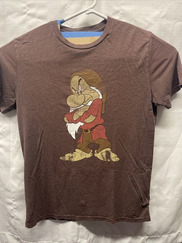 Tee Shirt Disney Grumpy Dwarf Red Tshirt Size XL Brown Men’s | eBay