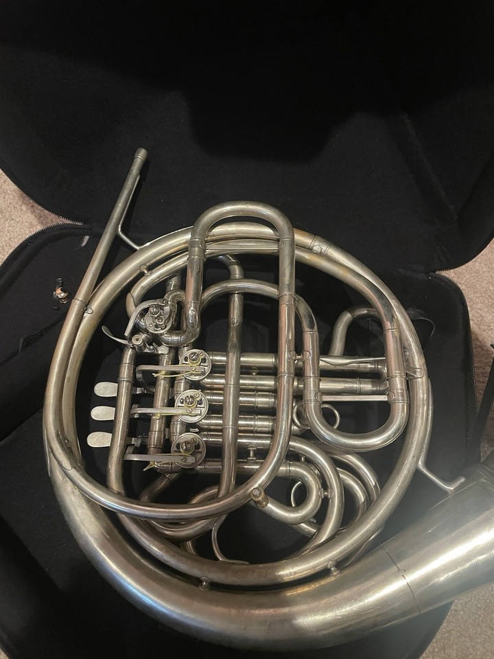 Conn 8D C series Double French Horn with Protec Case | eBay