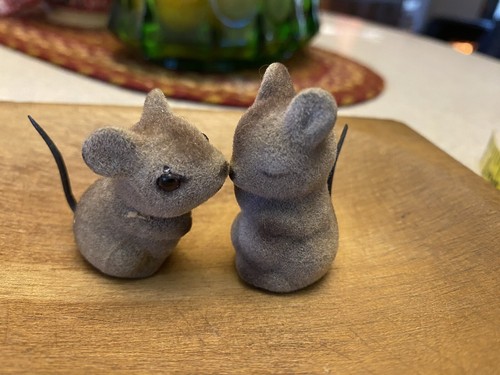 Vintage Flocked Fuzzy Mini Christmas Mice Mouse Figurines Hong Kong | eBay