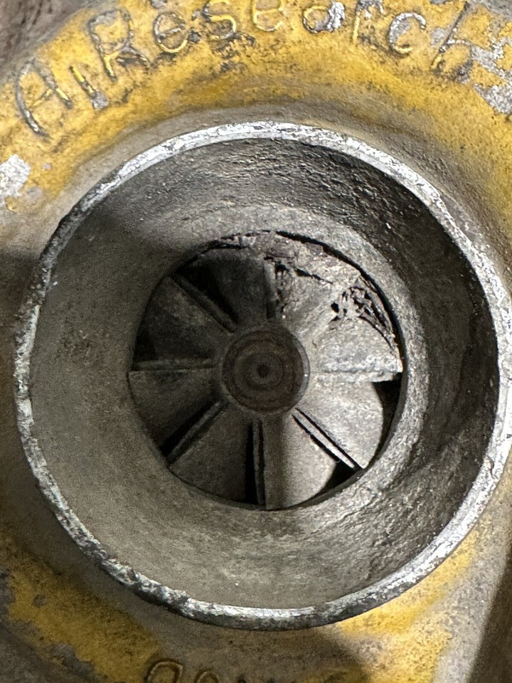 Garrett AR.60 AiResearch T04 Turbocharger 409250-0002 (NOT WORKING CORE ...