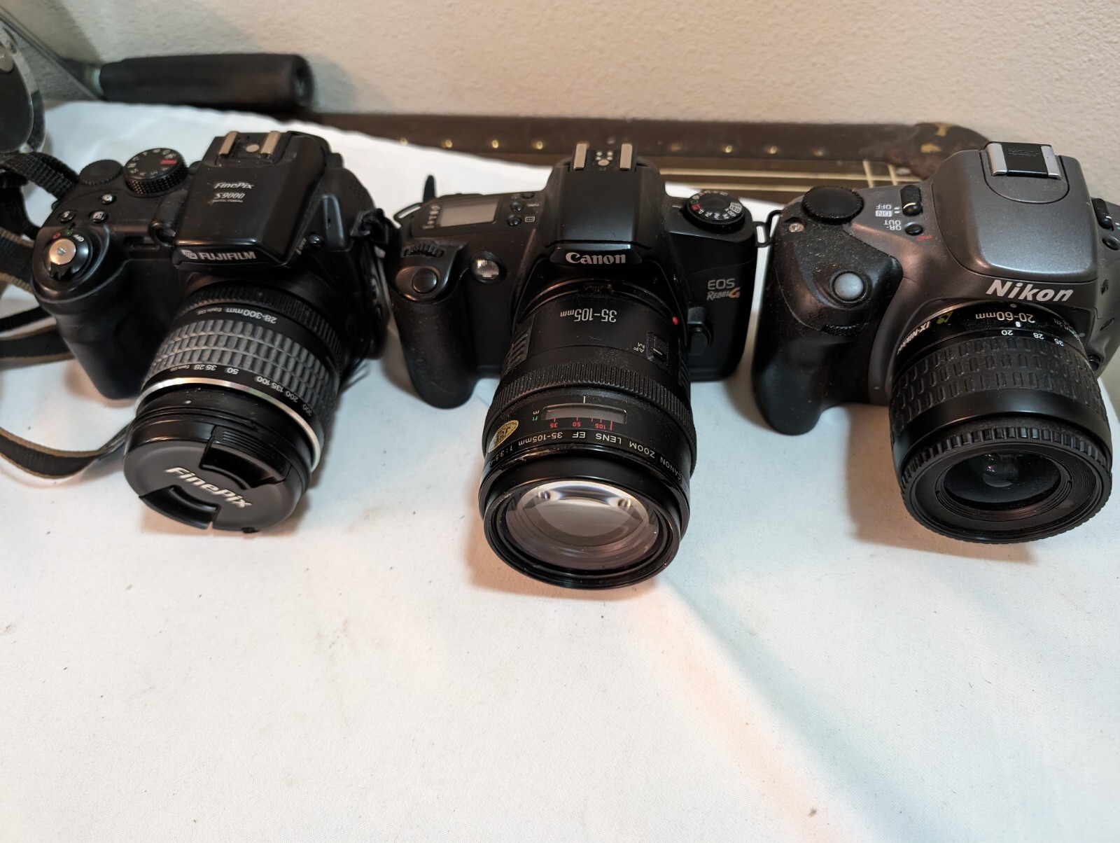 Fujifilm FinePix S9000 9.2MP Digital Camera, Canon EOS Rebel G, Nikon ...