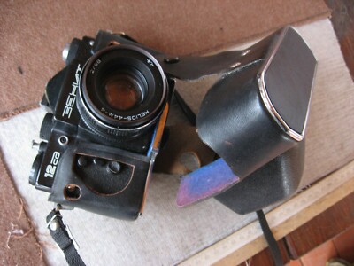 Zenit-12CD (SD) Vintage USSR Russian 35mm SLR Camera + Lens Helios-44M ...