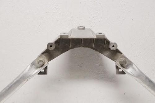 P200435 2007-2013 BWM X5 E70 Under Hood Firewall w Rails Bracket ...