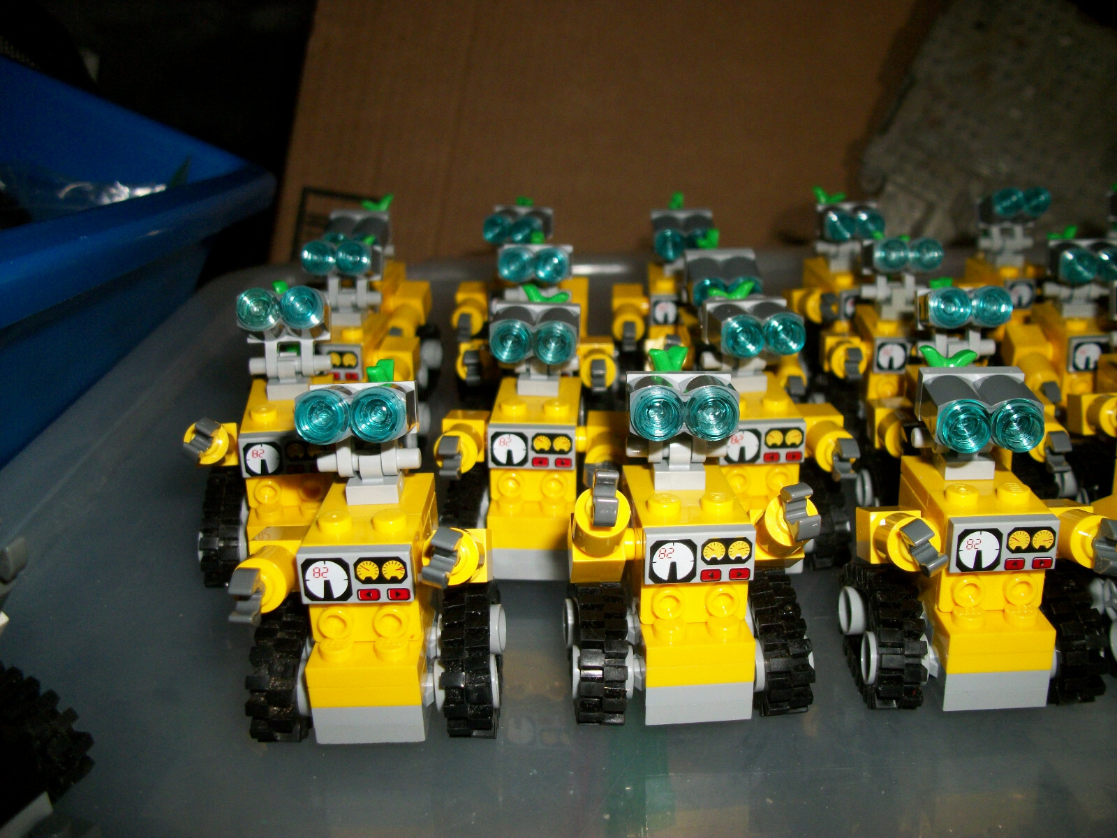 Wall-E LEGO mini MOC Made From Genuine Lego Parts Free Shipping Wally ...