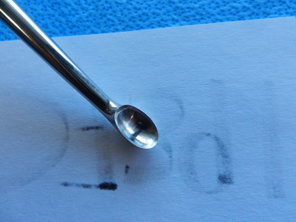 D7391 Zimmer Brun Straight Orthopedic Oval Cup Curette Size 6 22.7cm ...