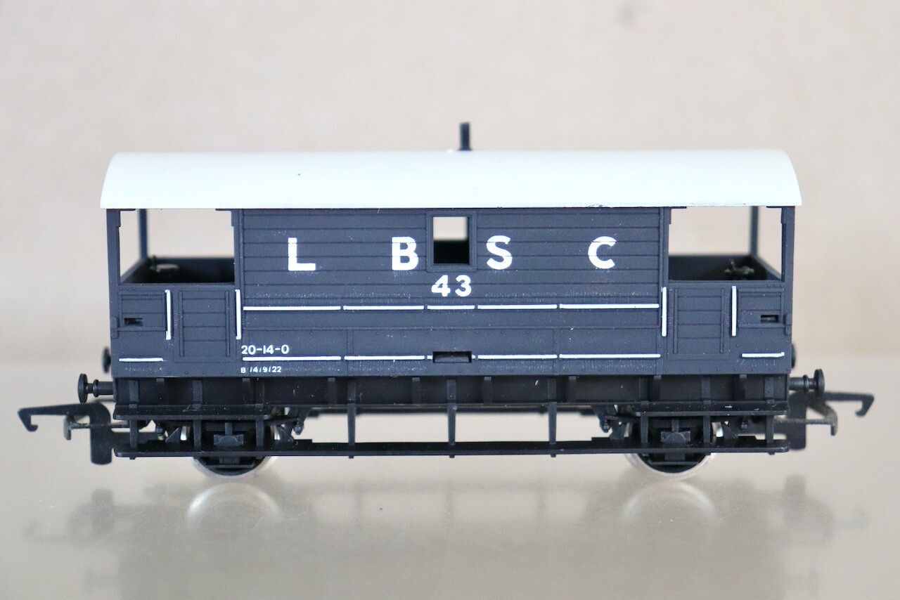 Hornby R019 LBSC Brake Van 43 Grey 00 Gauge for sale online | eBay
