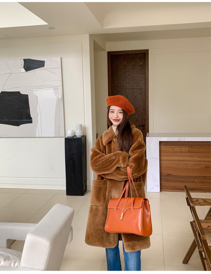 100% Lamb Wool Sheared Coat Wool Long Fur Coat Women's Square Collar ...
