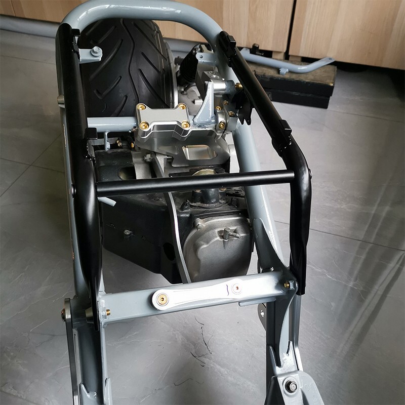 Honda Ruckus Zoomer AF58 Scooter Parts Lowered Seat Brackets Frame Bars ...