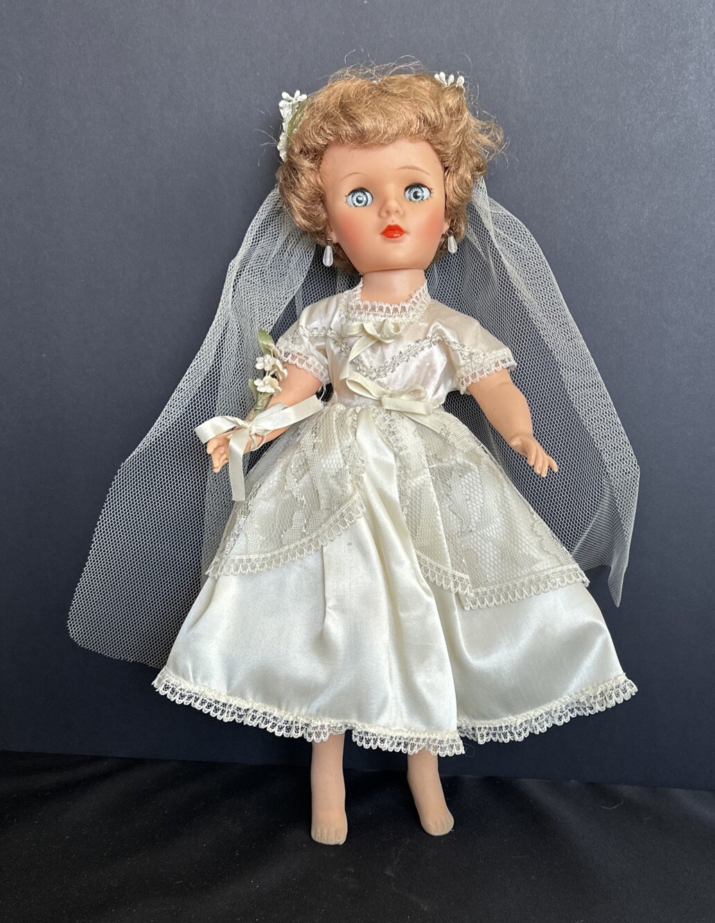 Vintage 1950s Eegee Rubber Bride Doll Satin & Lace Wedding Dress Shoes ...