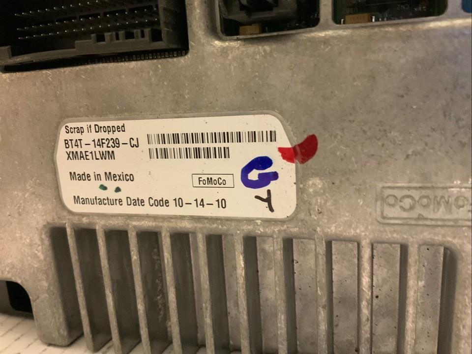 12-15 FORD EDGE OEM USED RADIO NAVIAGTION DASH SCREEN OEM USED (BT4T ...