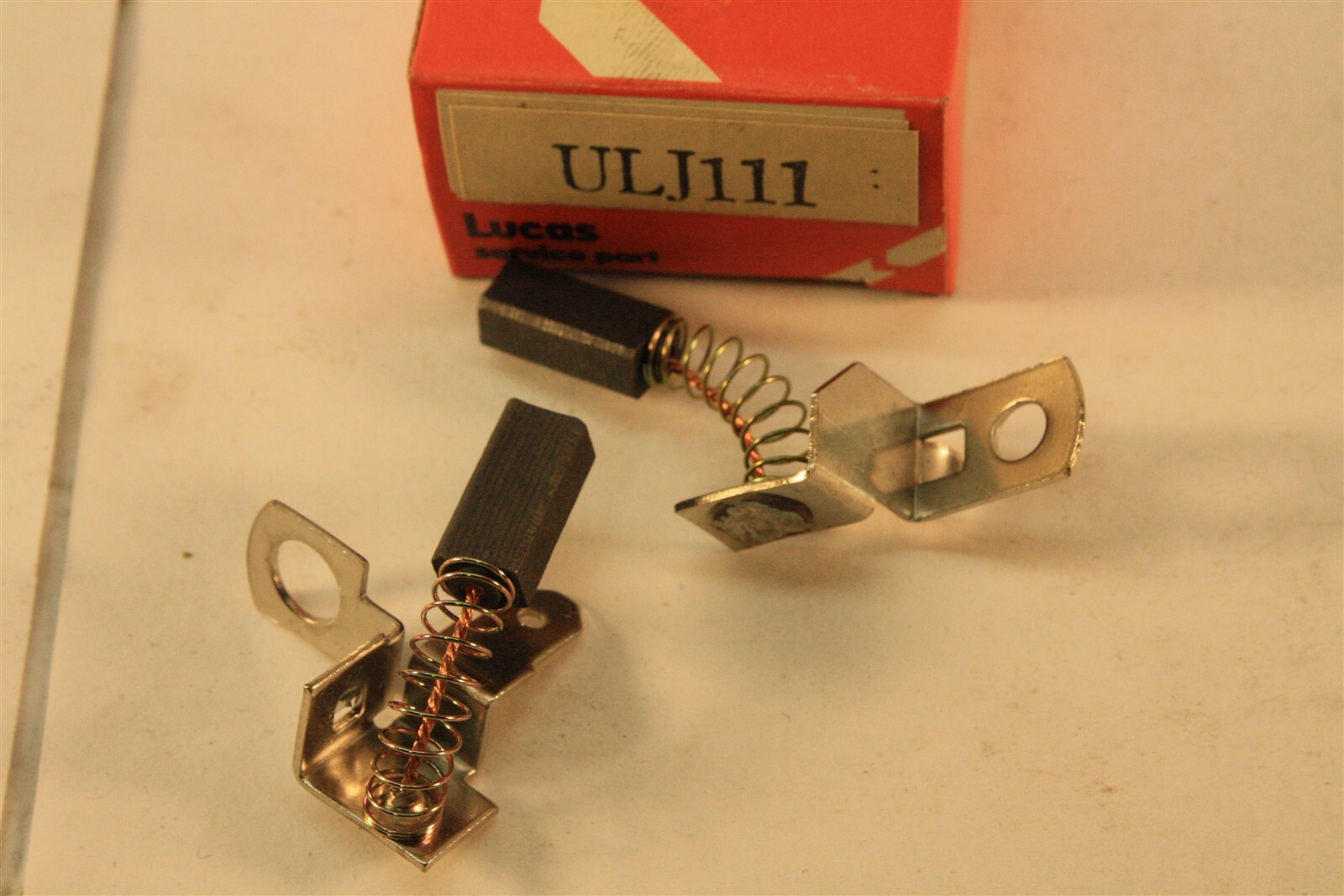 Alternator Brushes for HITACHI on DATSUN & SUBARU early 5mmx7x18 | eBay