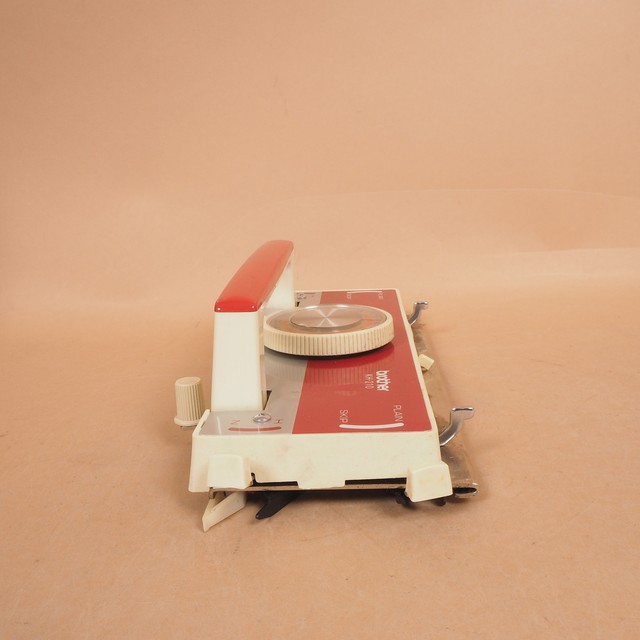 Brother KH-210 Bulky Chunky 9mm Portable Knitting Machine w Case Made ...