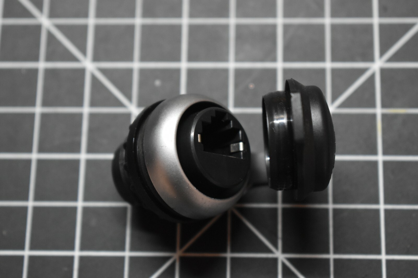 LUTZE Ethernet Connector RJ45 Female Socket Port Panel Mount Waterproof ...