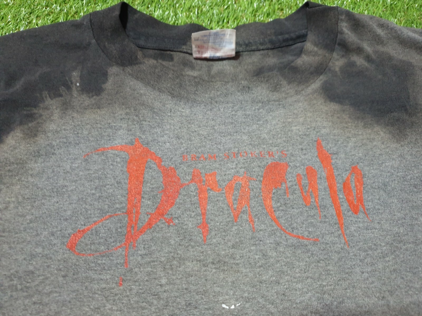 Rare Dracula horror movie t-shirt, vintage vampire te… - Gem