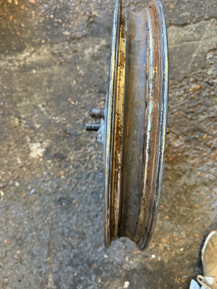 TRIUMPH 18 INCH FULL WIDTH FRONT WHEEL COMPLETE WITH BRAKES from a 1966 6T | eBay UK