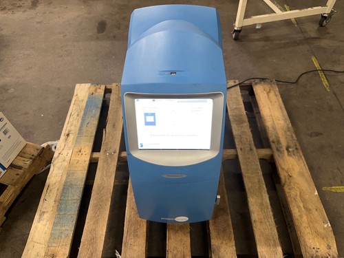 ProteinSimple FluorChem M Fluorescent Western Blot Imaging System ...