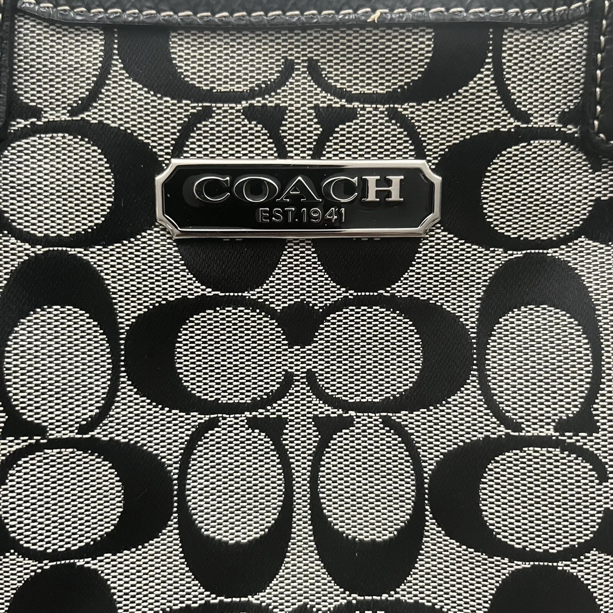Coach Pattern Wallpaper