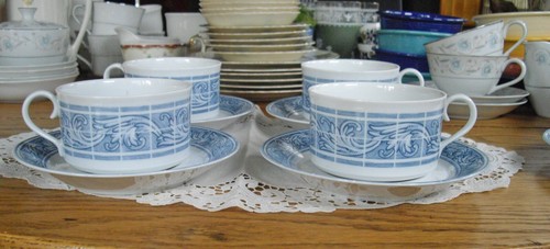 SPAL White Blue Porcelanas Teacups Coffee Cups Portugal ~ Set of 4 ~ | eBay
